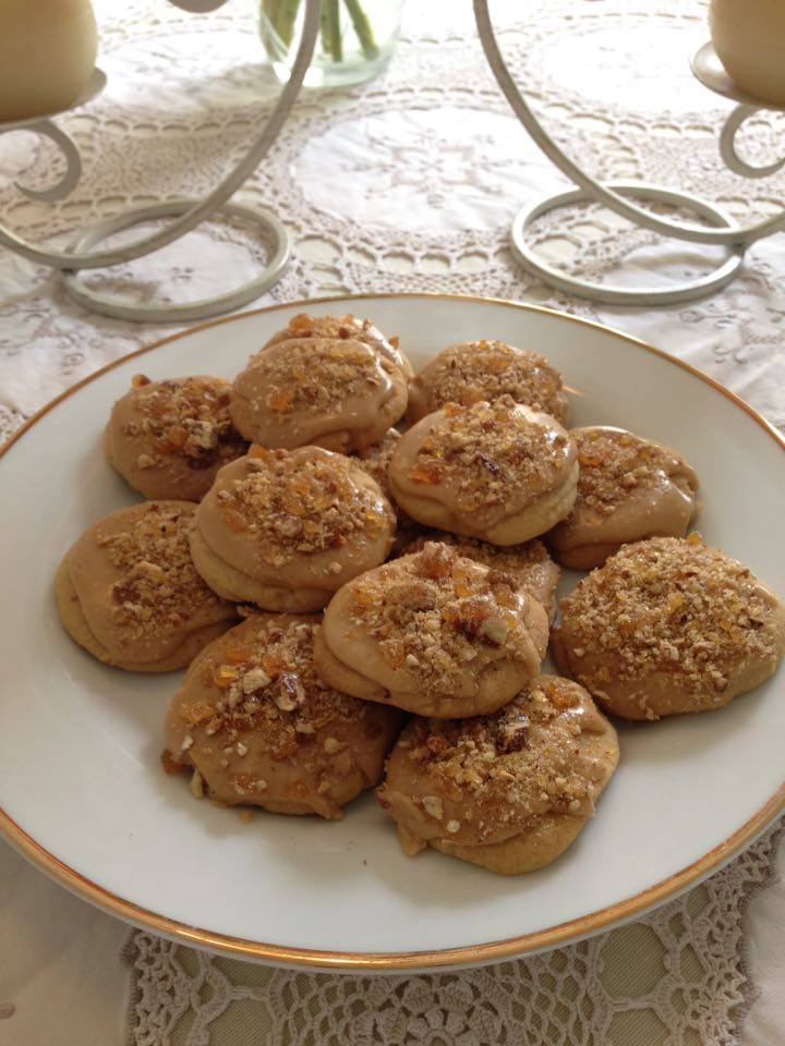 Brown Sugar Pecan Praline Cookies – Bakerholics Anonymous